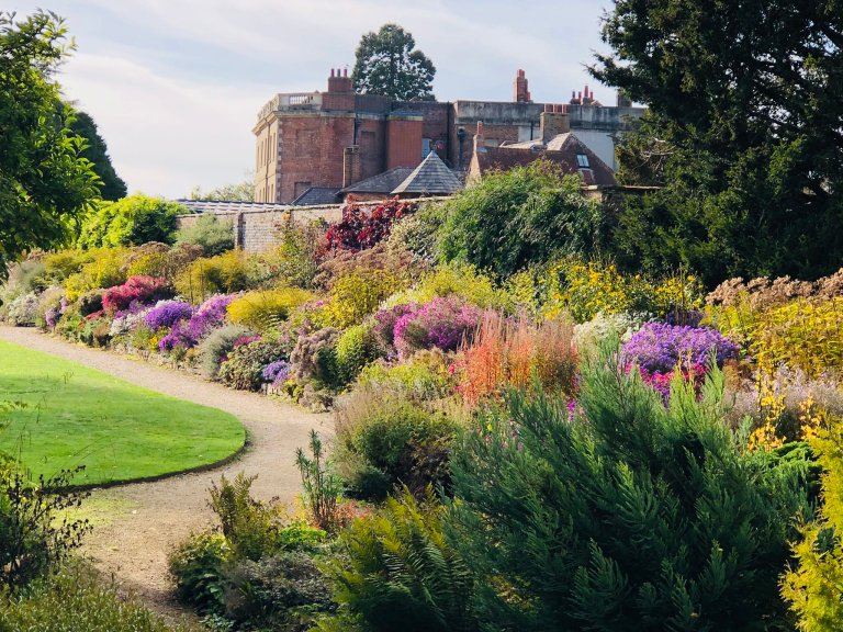 Exploring Two Special English Gardens (and the Gardeners behind them ...